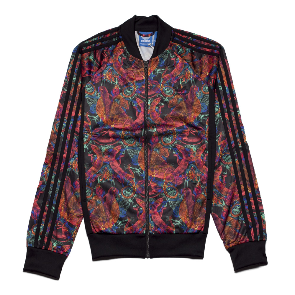 三叶草外套,三叶草新款外套,三叶草好看外套_文秘苑图库